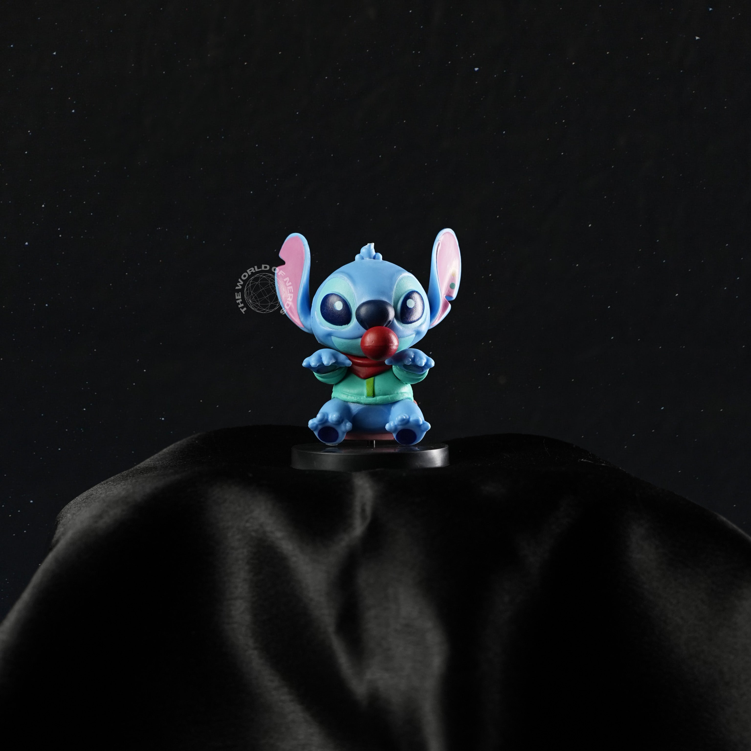 Stitch's Cosmic Playtime – The World Of Nerds