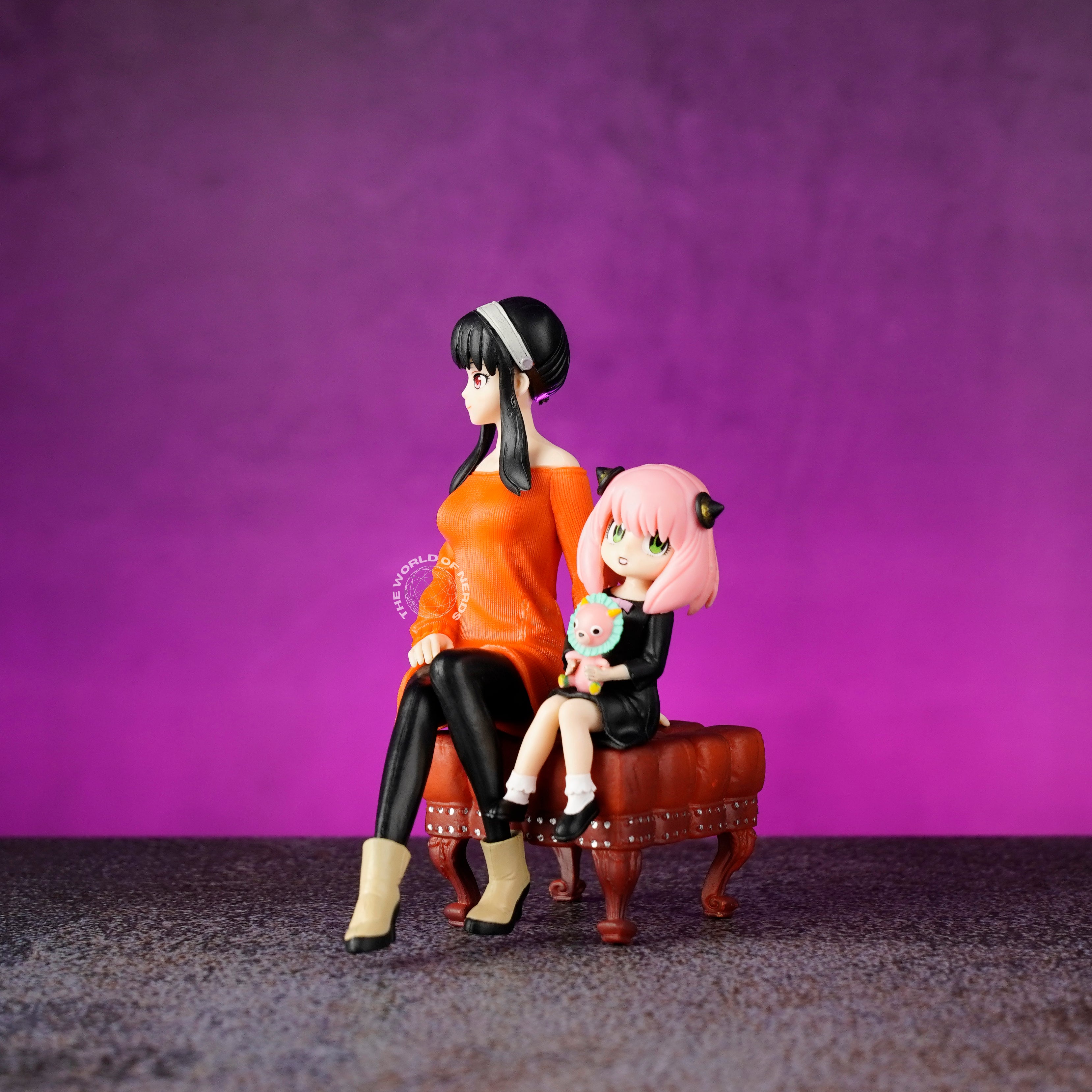 SPY X FAMILY WITH CHAIR ACTION FIGURE – The World Of Nerds