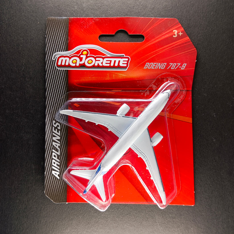 MAJORETTE AIRPLANES BOEING 787-9 – The World Of Nerds